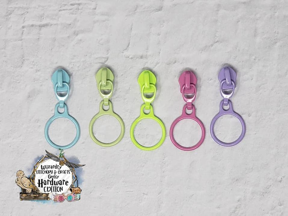Zipper Pulls #5 Nylon — Wizardry Stitchery & Crafts, LLC