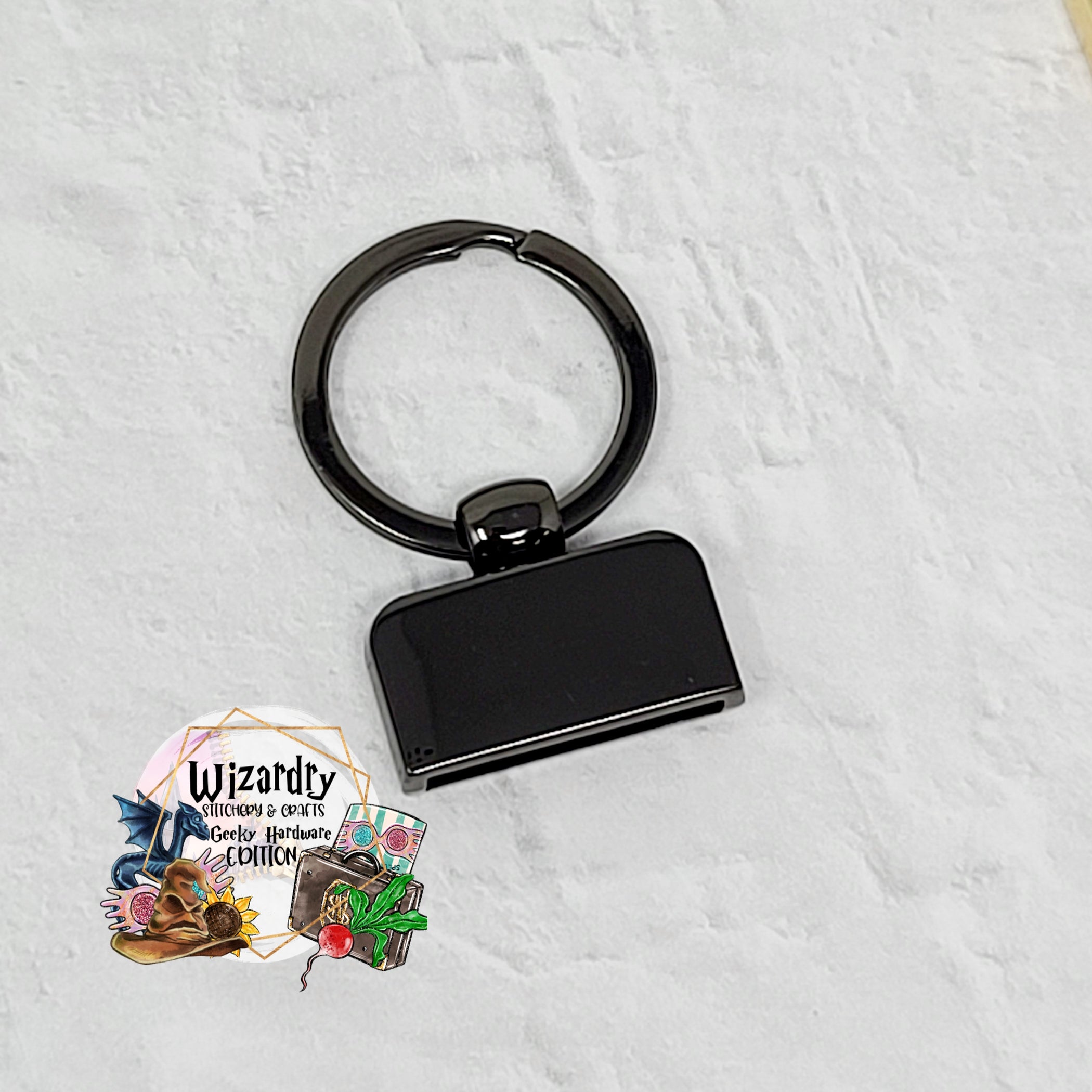 1" Key Fob Hardware w/Screws — Wizardry Stitchery & Crafts, LLC